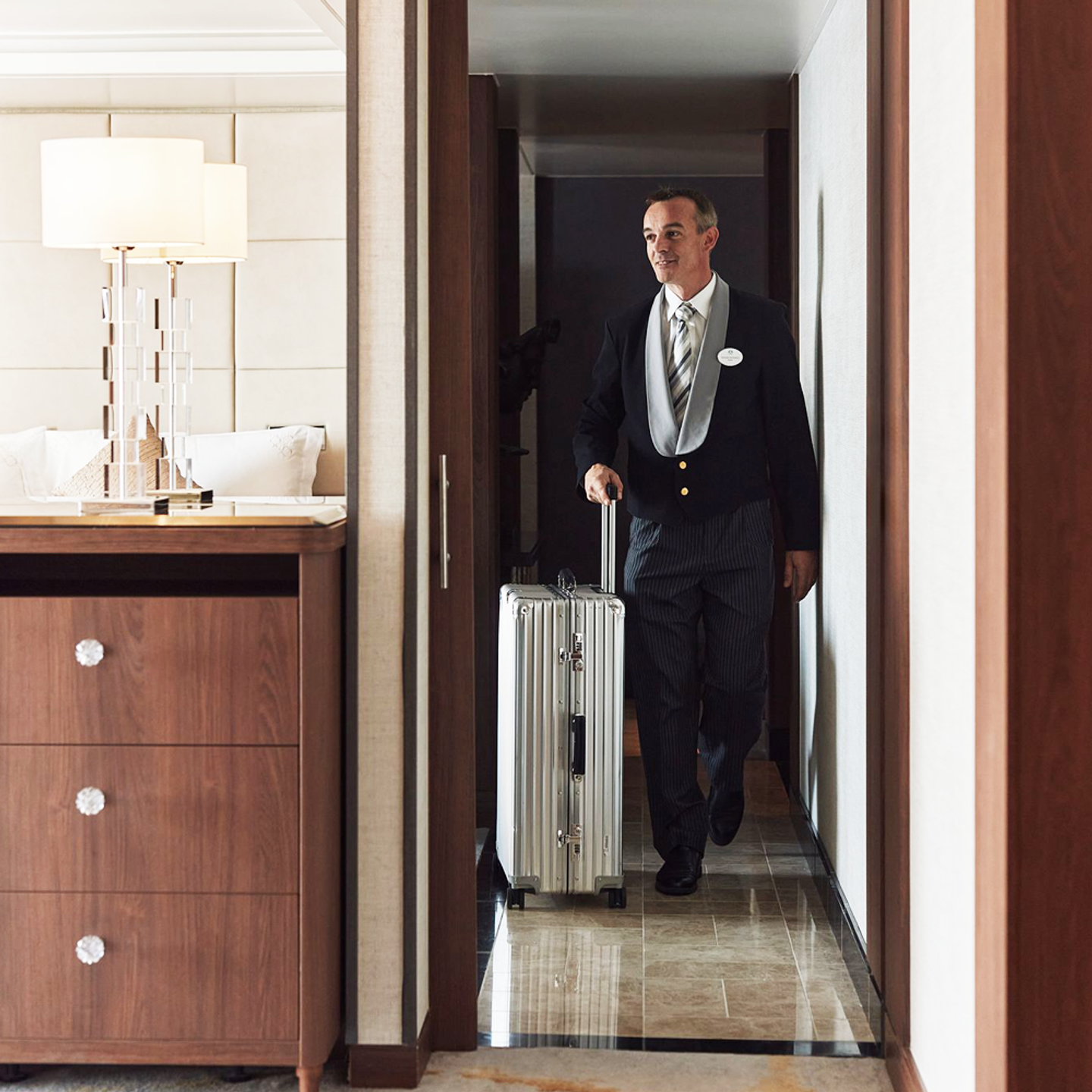 Crystal Voyages 2025 – Explore Iconic Cruises Worldwide | Crystal Cruises